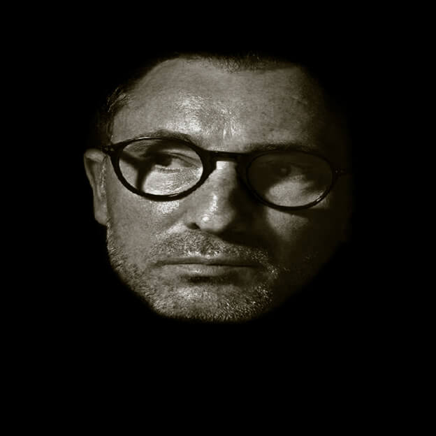 David Dominik Korben | Host | Rádio Universum