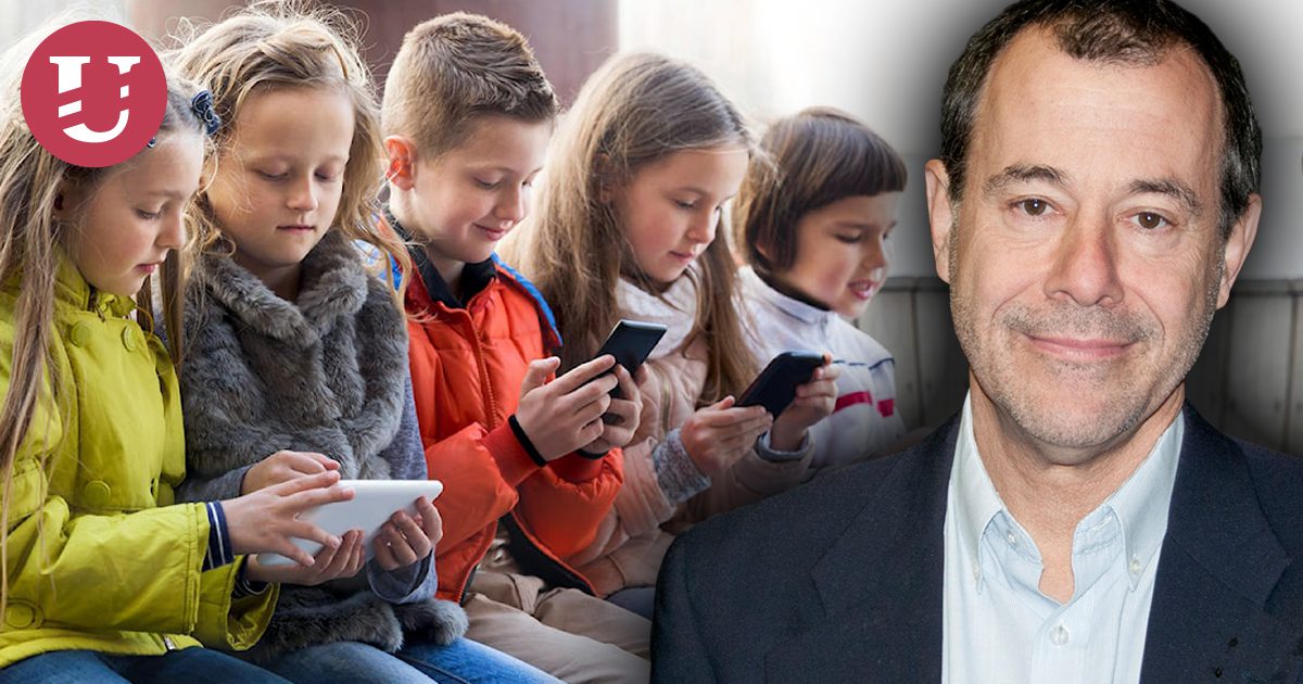 Martin Jan Stránský 1. díl: Sociální sítě vznikaly ve spolupráci s ...