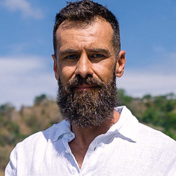 Daniel Paulus | Host | Rádio Universum